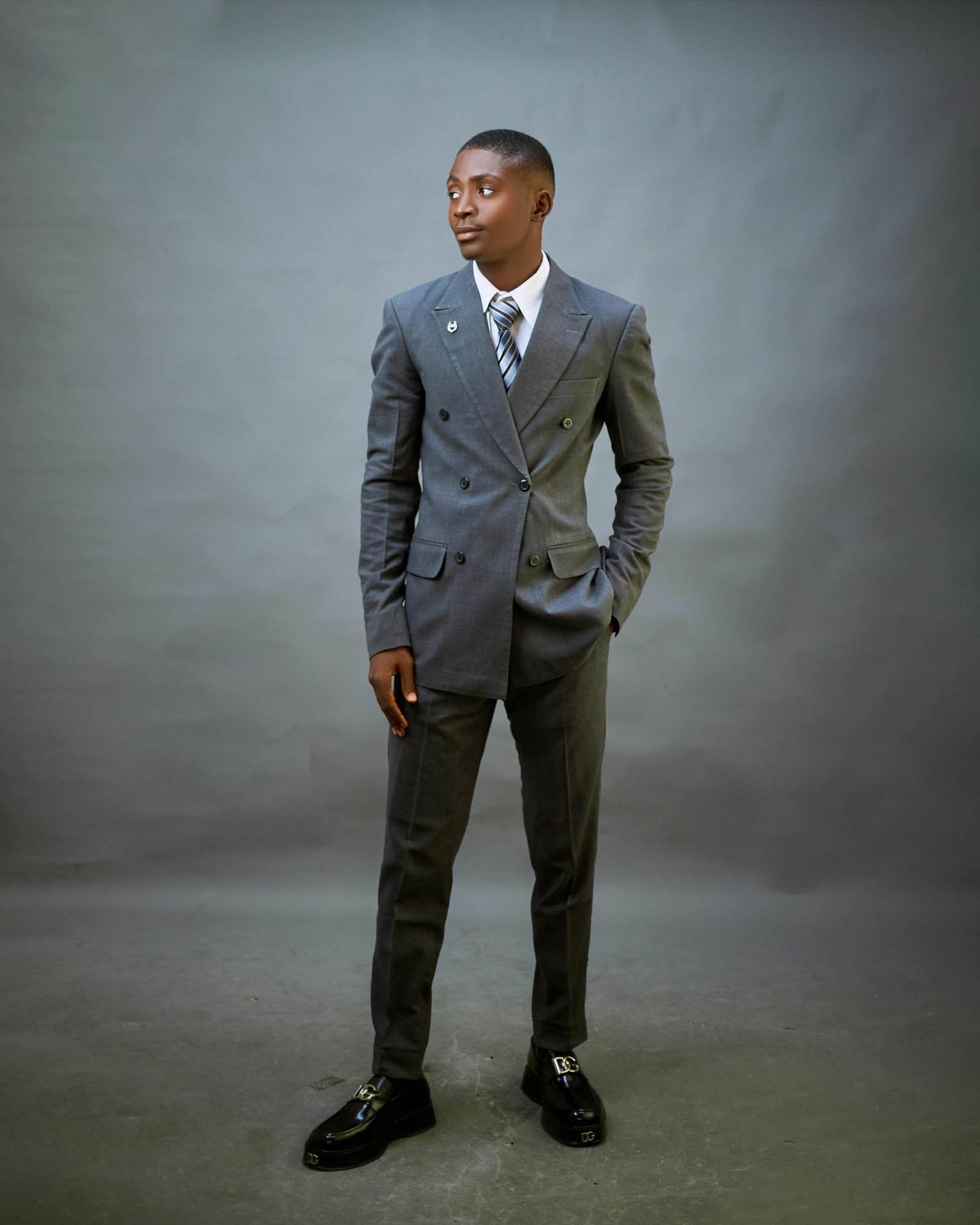 Best Suit Colors For Men In 2025: The Essential Office, Wedding ...